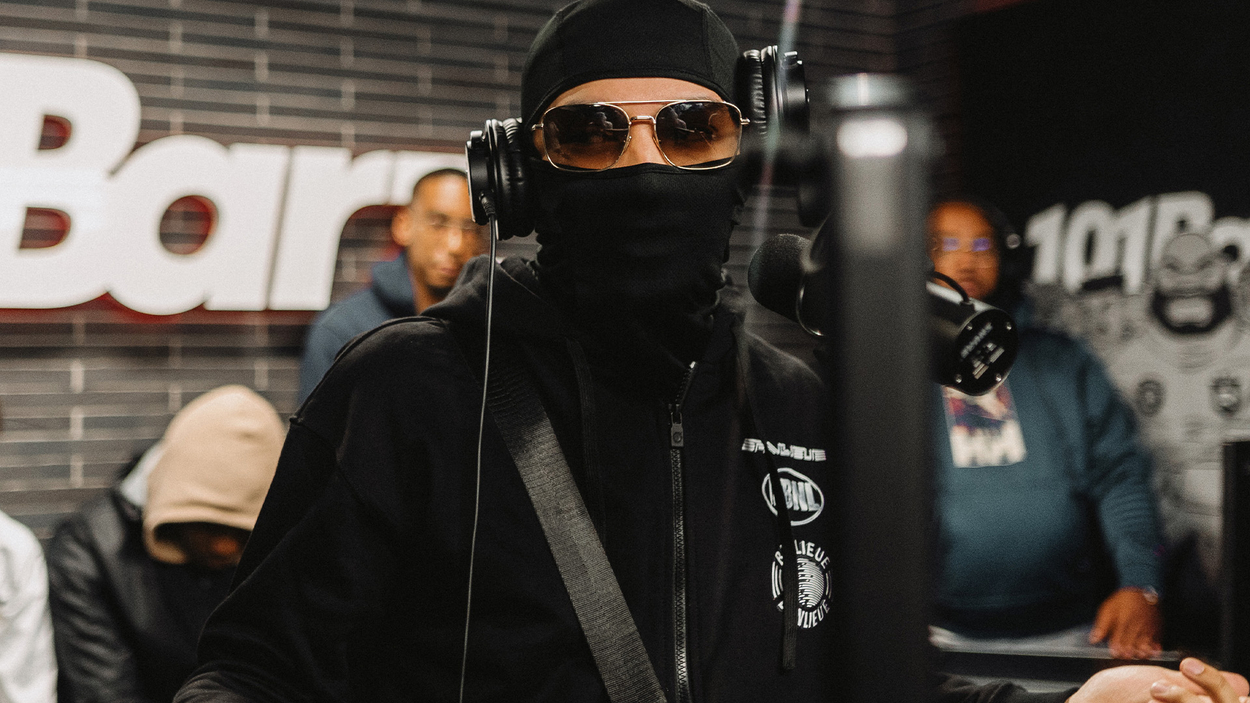 STUDIOSESSIE: Jojo Air - 101Barz - BNNVARA